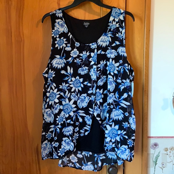 Simply Emma | Tops | Simply Emma Fly Away Tank Nwt | Poshmark
